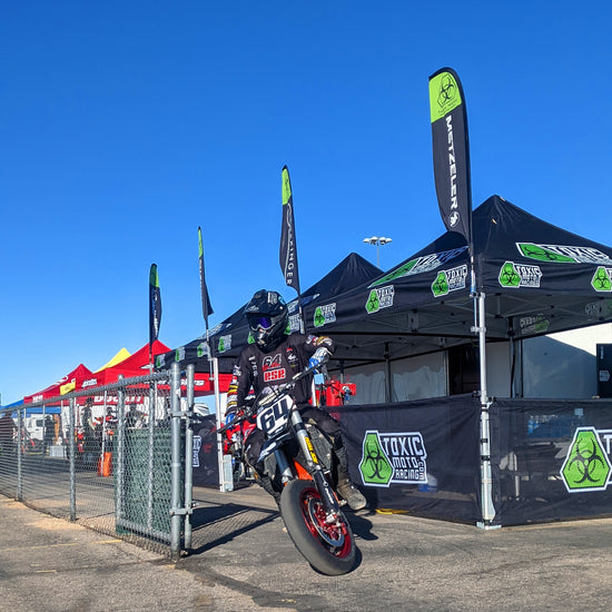 Toxic Moto Racing